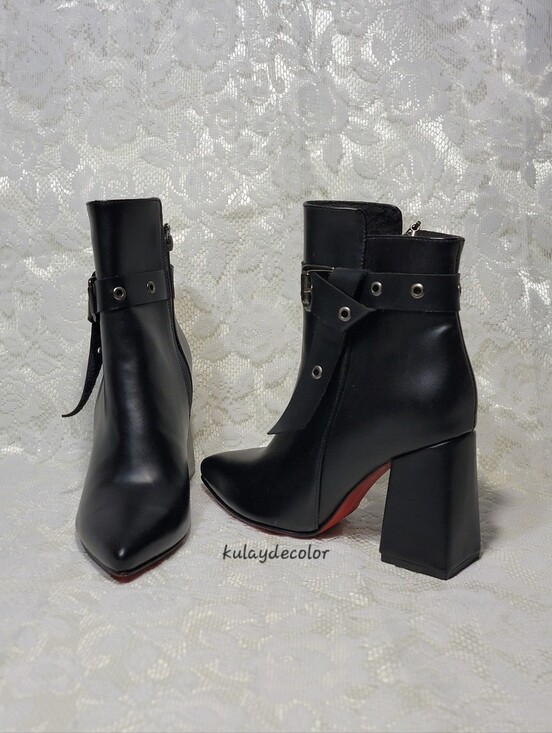 Lisantiny | Shoes | Lisantiny Black Pointed Toe Ankle Boots Block Heel ...